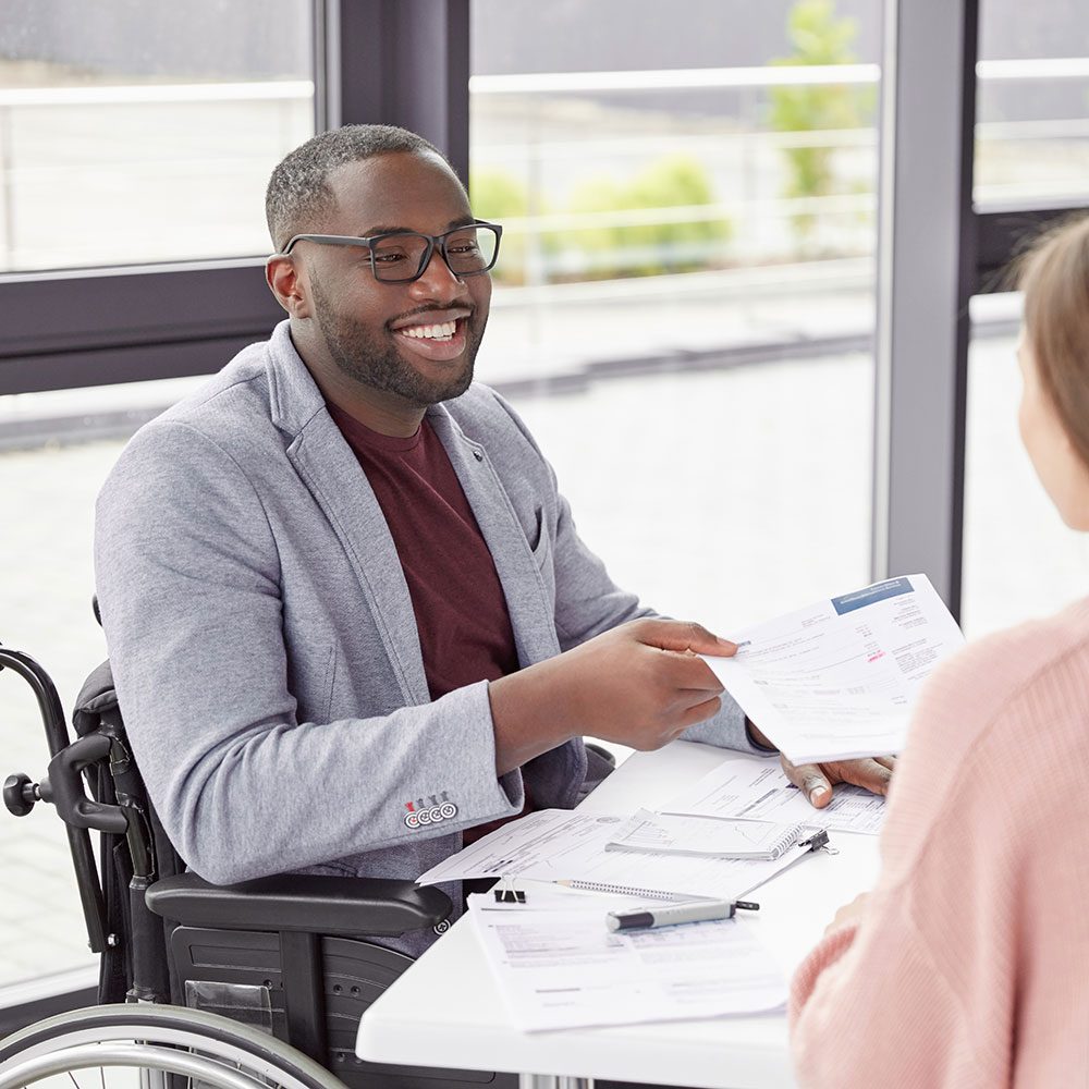 We Change Lives - Agilec